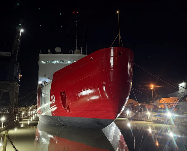 Polar Star begins final phase of service life extension work > United ...